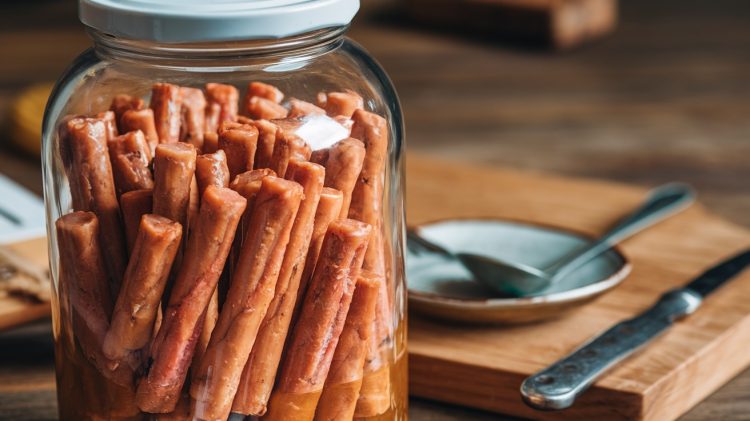 How to Make Slim Jims in a Dehydrator? The Ultimate Guide